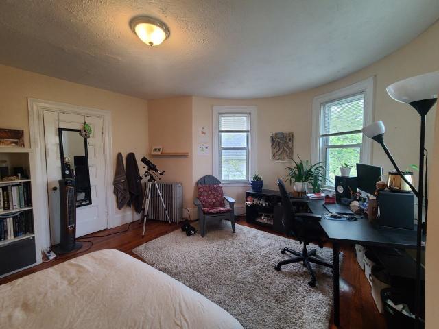 4 Bedroom Apartment for Rent at 5A Kendall St #2, Brookline, MA 02445 Brookline Village