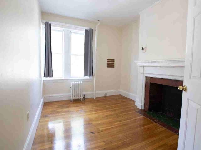 4 Bedroom Apartment for Rent at 62 Egmont St, Brookline, MA 02446 Coolidge Corner