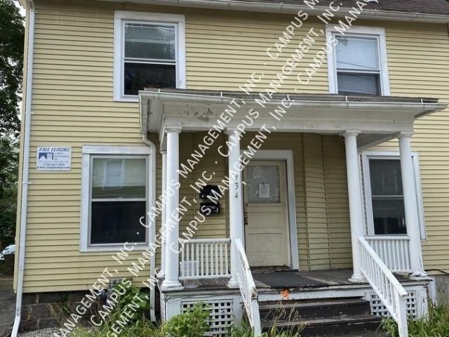 4 Bedroom Apartment for Rent at 934 Greenwood Ave #2, Ann Arbor, MI 48104