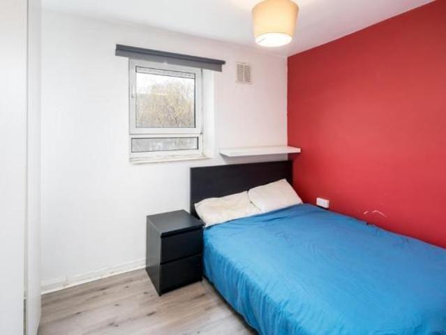 4 bedroom apartment for rent in Maitland Park Villas, London, NW3