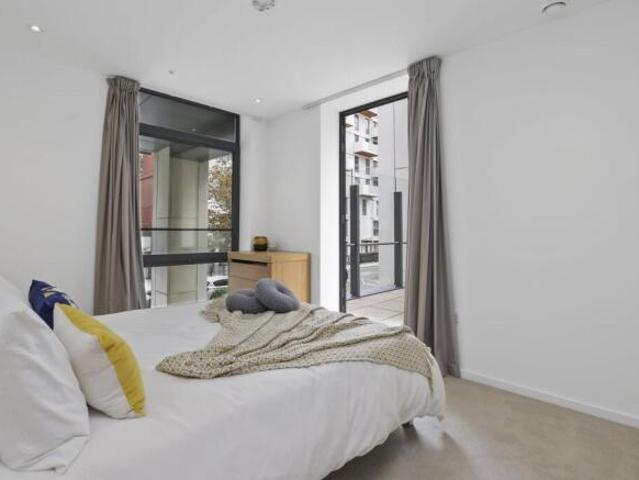 4 bedroom apartment for rent in N04 Townhouses, E20