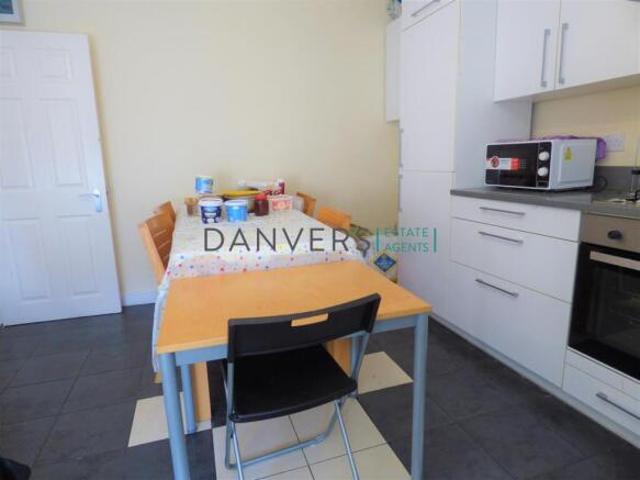 4 bedroom apartment for rent in Noel Street, Leicester, LE3 0DS, LE3