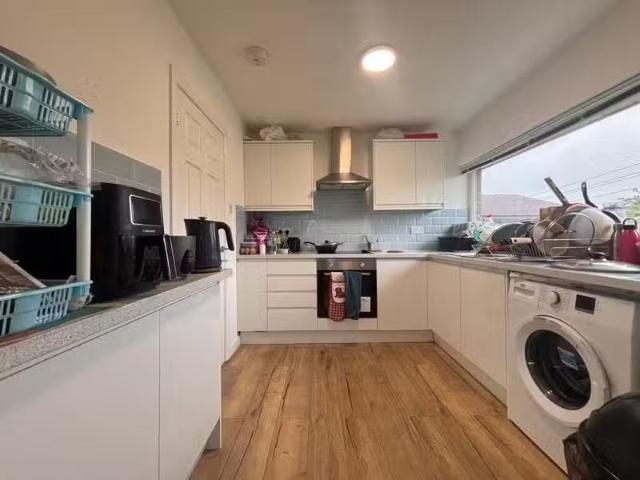 4 bedroom apartment for rent in North Road, Stoke Gifford, BRI.