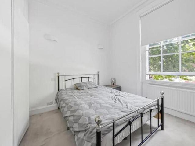 4 bedroom apartment for rent in Abbey Lodge, St John's Wood, London, NW8