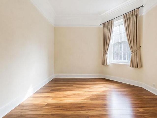 4 bedroom apartment for rent in Abbey Road, St John's Wood, London, NW8