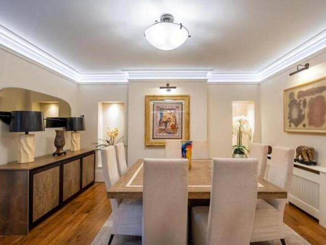 4 bedroom apartment for rent in Abingdon Court, Abingdon Villas, W8