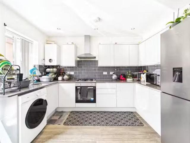 4 bedroom apartment for rent in Argus Road, Bristol, BS3