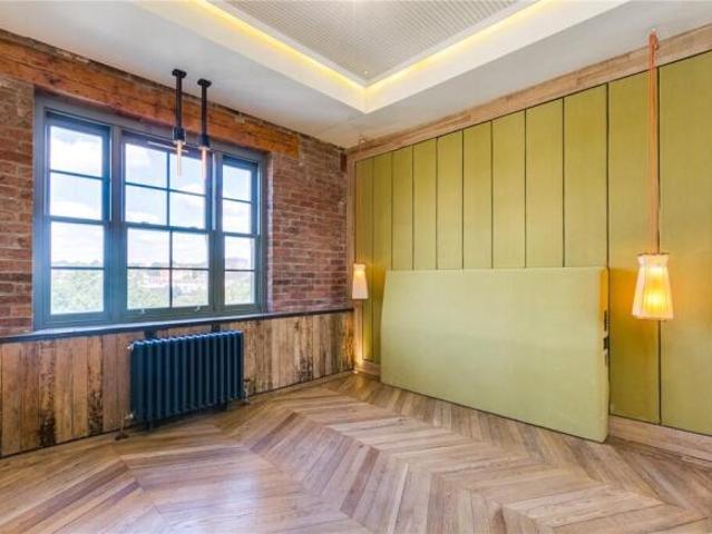 4 bedroom apartment for rent in Belmont Street, Camden, NW1