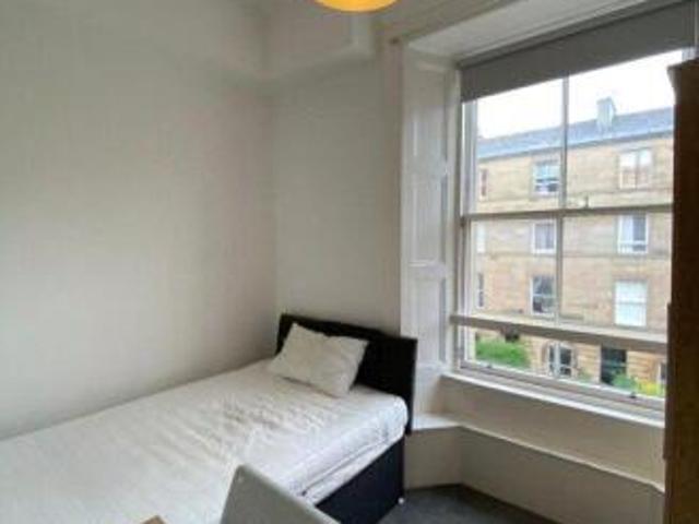 4 bedroom apartment for rent in Brougham Place, Edinburgh, Midlothian, EH3