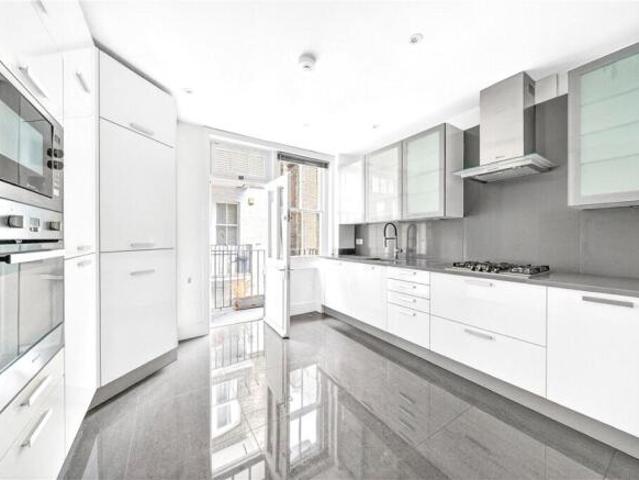 4 bedroom apartment for rent in Cumberland Mansions, George Street, London, W1H