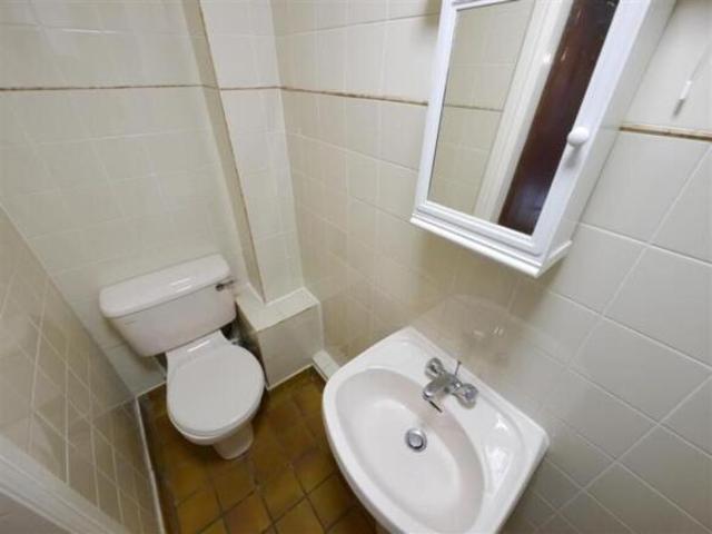 4 bedroom apartment for rent in Clarendon Road, Leeds, LS2