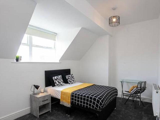4 bedroom apartment for rent in Copson Street Withington Manchester M20