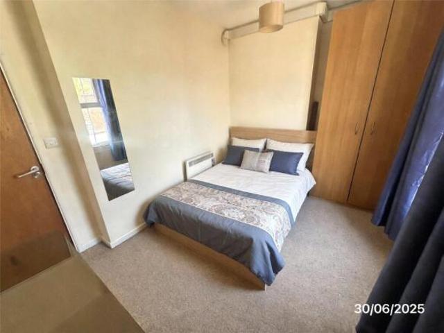 4 bedroom apartment for rent in Cromwell Road, St Andrews, Bristol, BS6