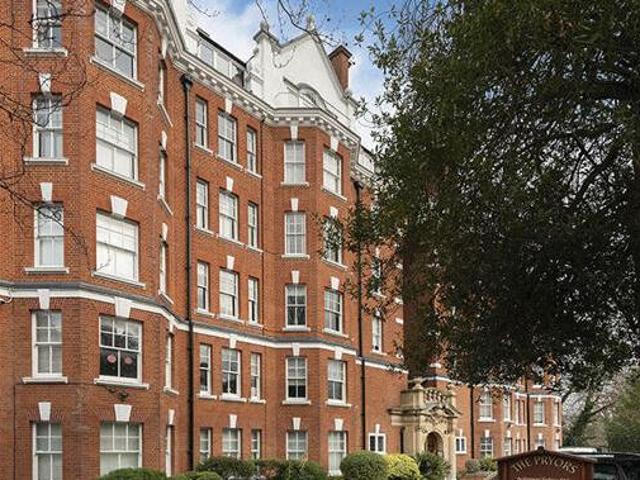 4 Bedroom Apartment For Rent In East Heath Road, London