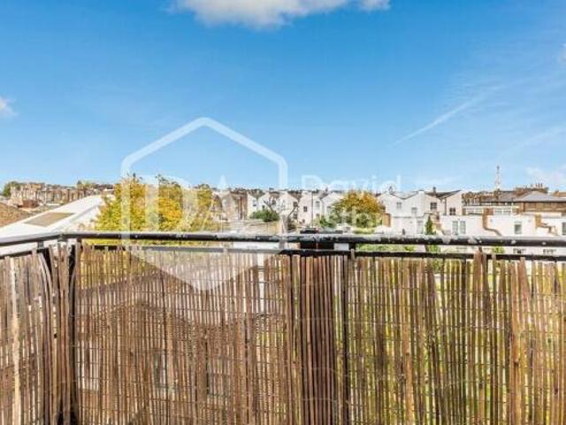 4 bedroom apartment for rent in Fortess Road, Kentish Town, London, NW5