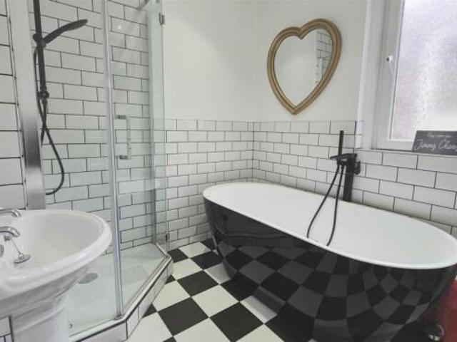 4 bedroom apartment for rent in Granada Road, Southsea, PO4