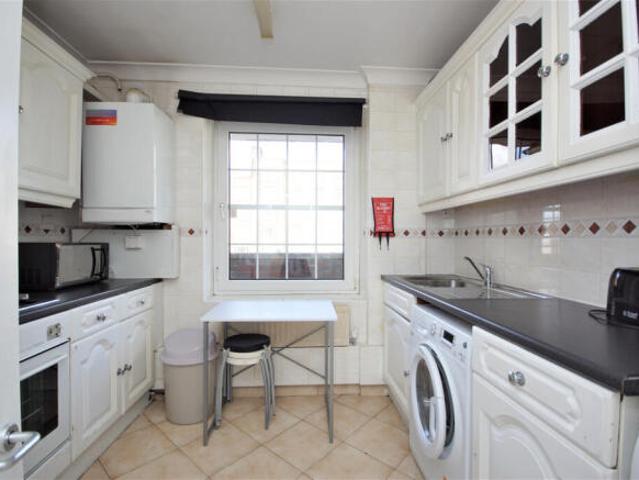 4 bedroom apartment for rent in Islip Street, Kentish Town, NW5