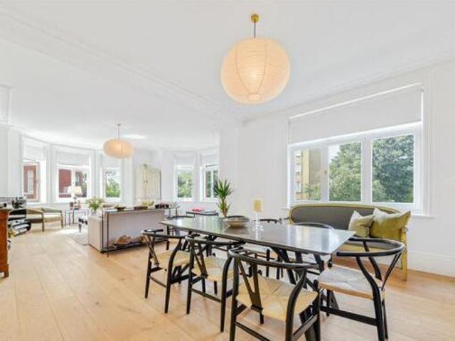 4 Bedroom Apartment For Rent In London