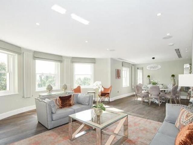 4 Bedroom Apartment For Rent In London