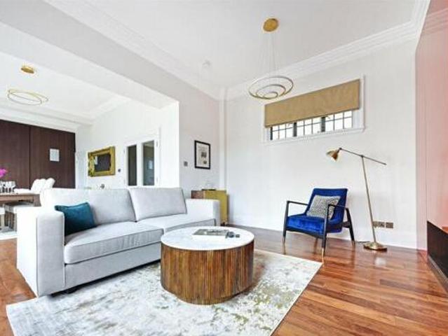 4 Bedroom Apartment For Rent In London
