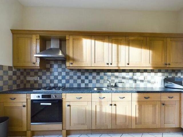 4 Bedroom Apartment For Rent In London, Uk