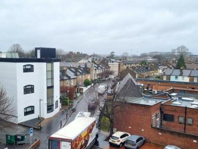 4 Bedroom Apartment For Rent In London Road