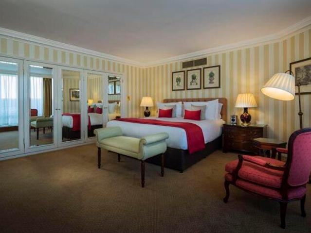 4 bedroom apartment for rent in Palace Gate, Kensington, London, W8