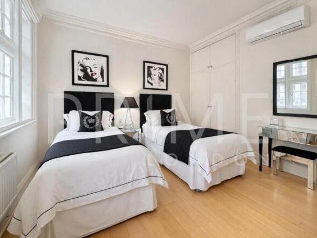 4 bedroom apartment for rent in Parkside, Knightsbridge, London, SW1X