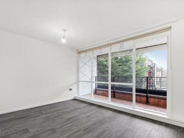 4 Bedroom Apartment For Rent In Poplar