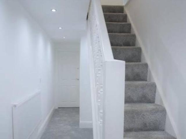 4 bedroom apartment for rent in Richmond Grove Flat 1 Manchester Greater Manchester M13