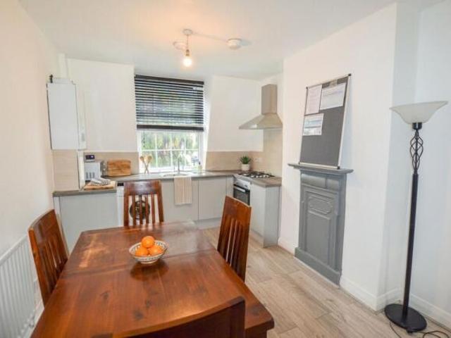 4 bedroom apartment for rent in St. Cuthberts Road, London, NW2
