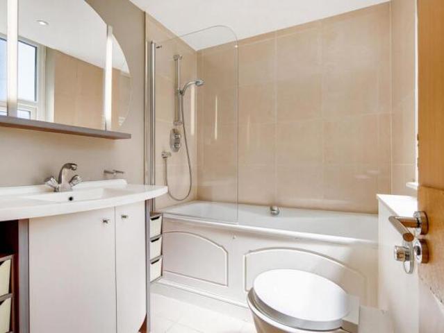 4 bedroom apartment for rent in St. Johns Wood Park, Boydell Court St. Johns Wood Park, NW8
