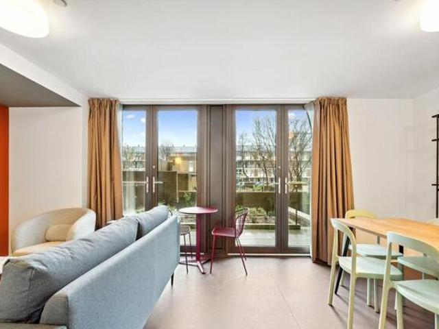 4 Bedroom Apartment For Rent In St. Leonards Road
