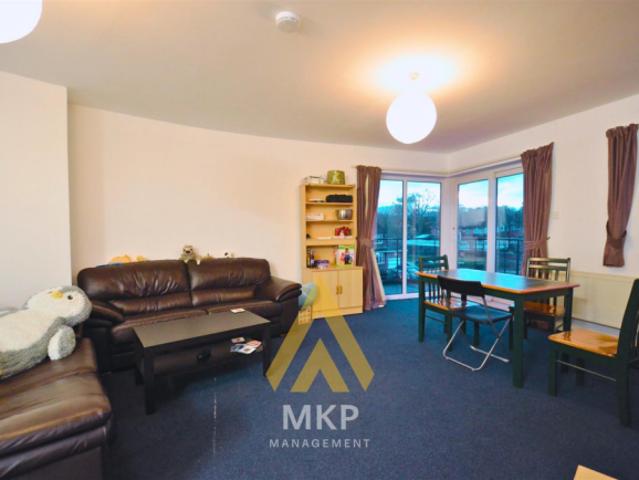 4 bedroom apartment for rent in St. Stephens Road Selly Oak B29 7SA, B29