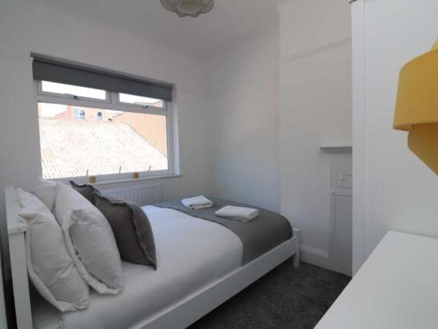 4 bedroom apartment for rent in Stanhope Street, Liverpool, Merseyside, L8