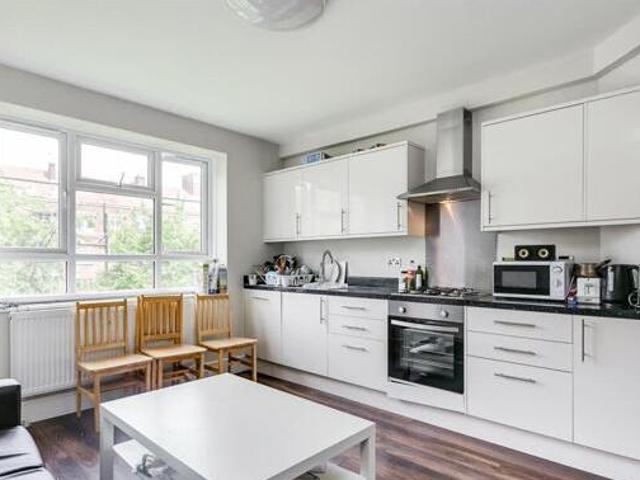 4 Bedroom Apartment For Rent In White City Estate, London