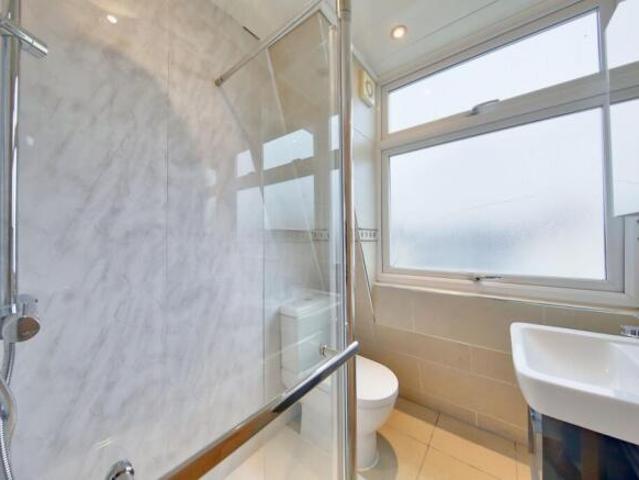 4 bedroom apartment for rent in Wimbledon Park Road, London, SW18