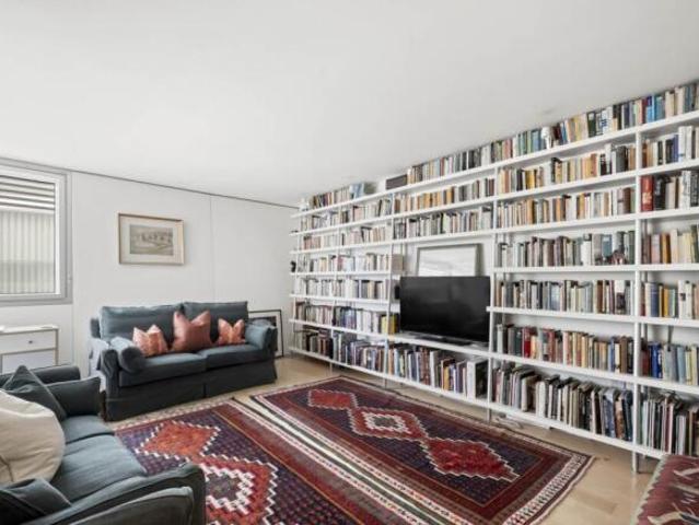 4 bedroom apartment for sale in Albion Riverside, SW11