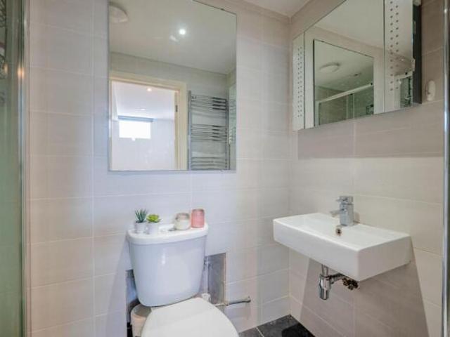 4 bedroom apartment for sale in Combe Park, Bath, BA1
