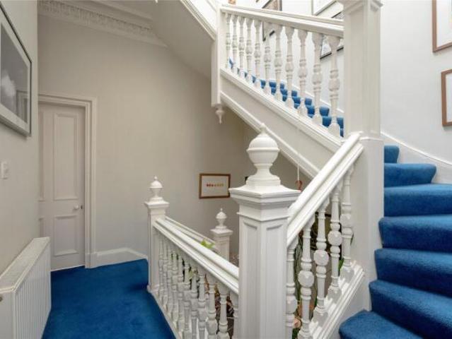 4 bedroom apartment for sale in Fountainhall Road, The Grange, Edinburgh, EH9