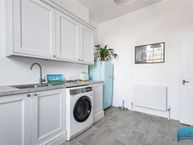 4 bedroom apartment for sale in Gaisford Street, Kentish Town, London, NW5