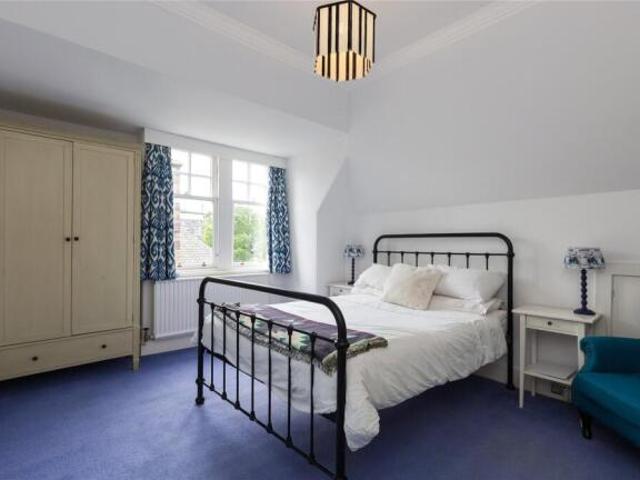 4 bedroom apartment for sale in Inverleith Place, Edinburgh, EH3