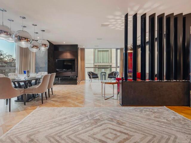 4 bedroom apartment for sale in Knightsbridge, London, SW7