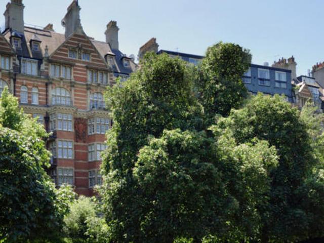4 bedroom apartment for sale in Knightsbridge, SW1X