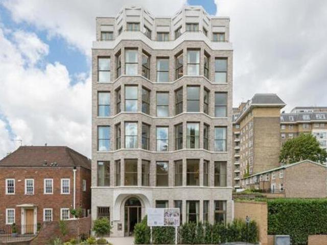 4 Bedroom Apartment For Sale In London