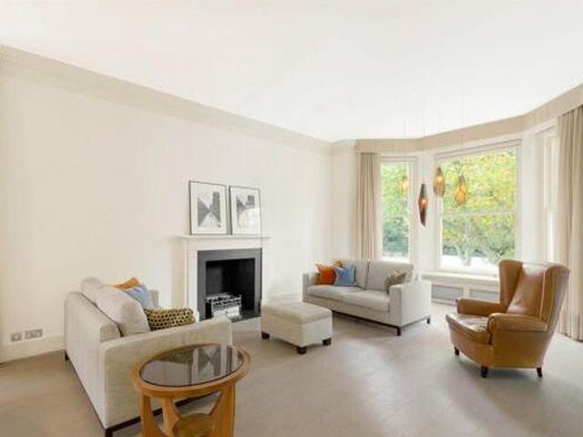 4 Bedroom Apartment For Sale In London