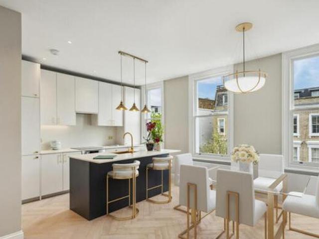 4 Bedroom Apartment For Sale In London