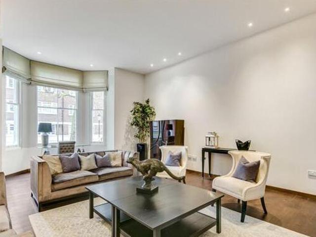 4 Bedroom Apartment For Sale In London