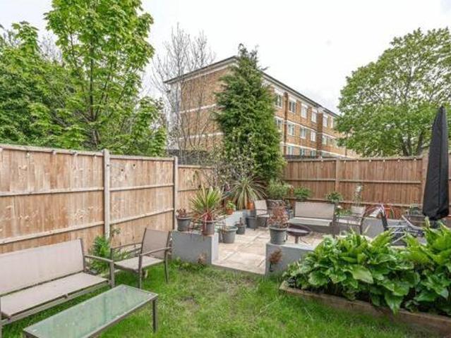 4 Bedroom Apartment For Sale In London, Greater London