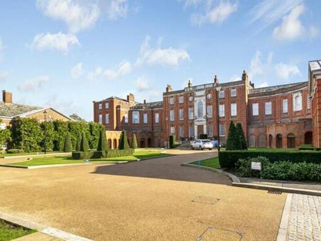 4 Bedroom Apartment For Sale In Roehampton